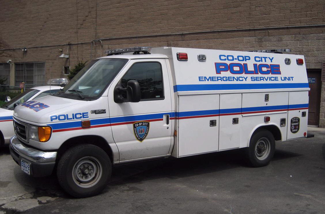 Laws On Police Vehicles General And Miscellaneous Discussion