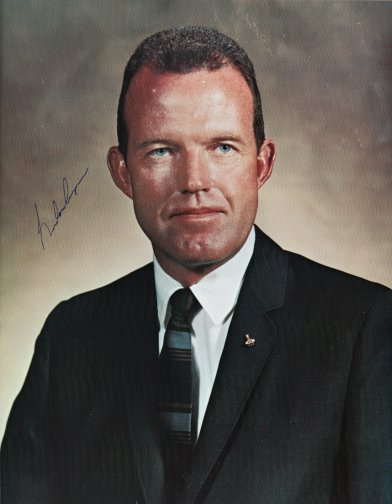 Autograph Gallery - Gordon Cooper