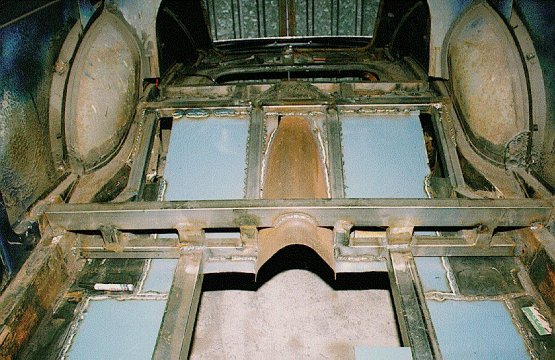 Morris Minor V8 - Body modifications