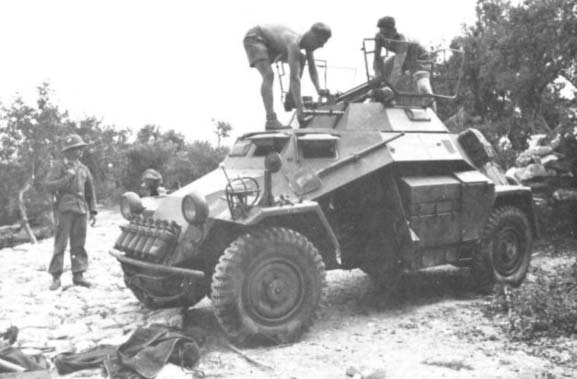 Sd.Kfz.222 / North Africa