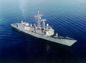 USS Samuel B. Roberts FFG-58