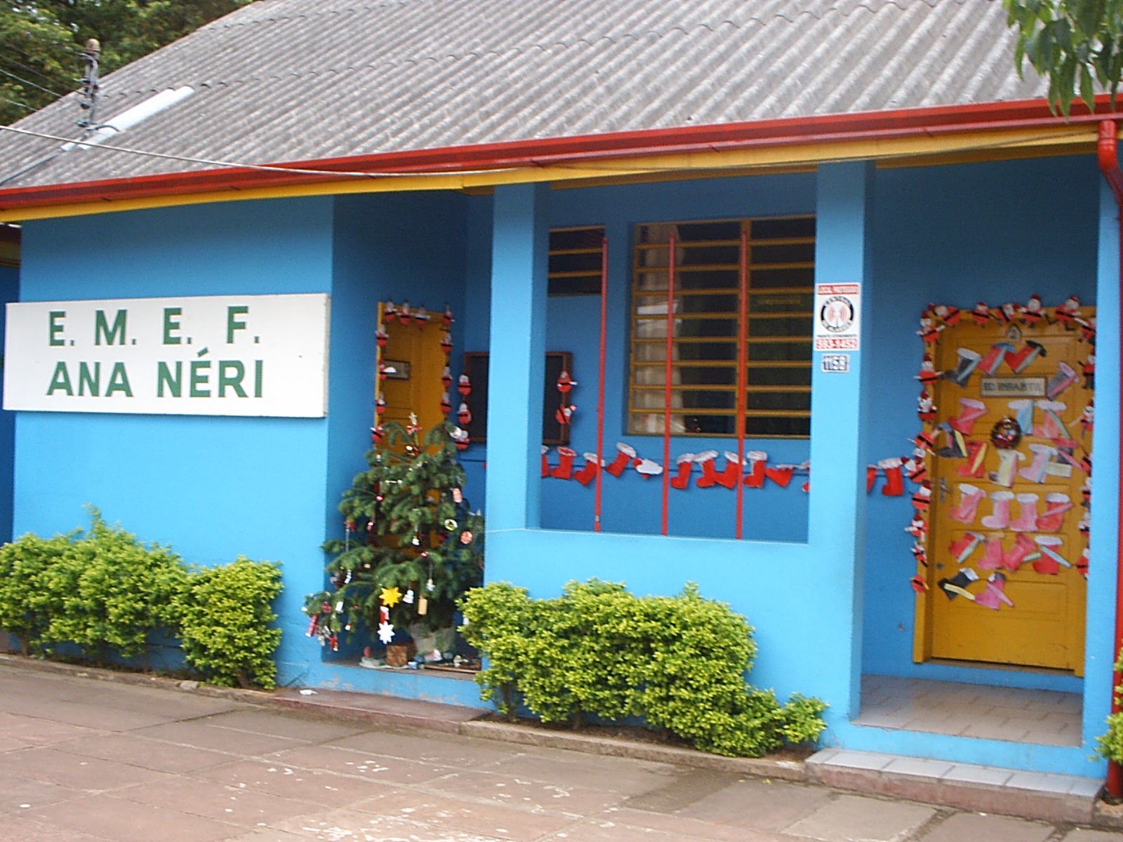 Escola Municipal de Ensino Fundamental Ana Néri