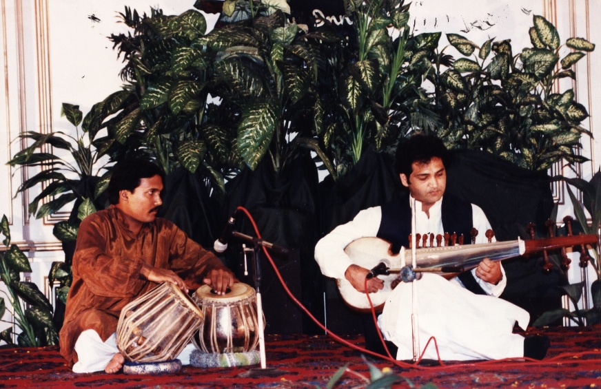 ASAD QIZILBASH - The Sarod in all its dimensions