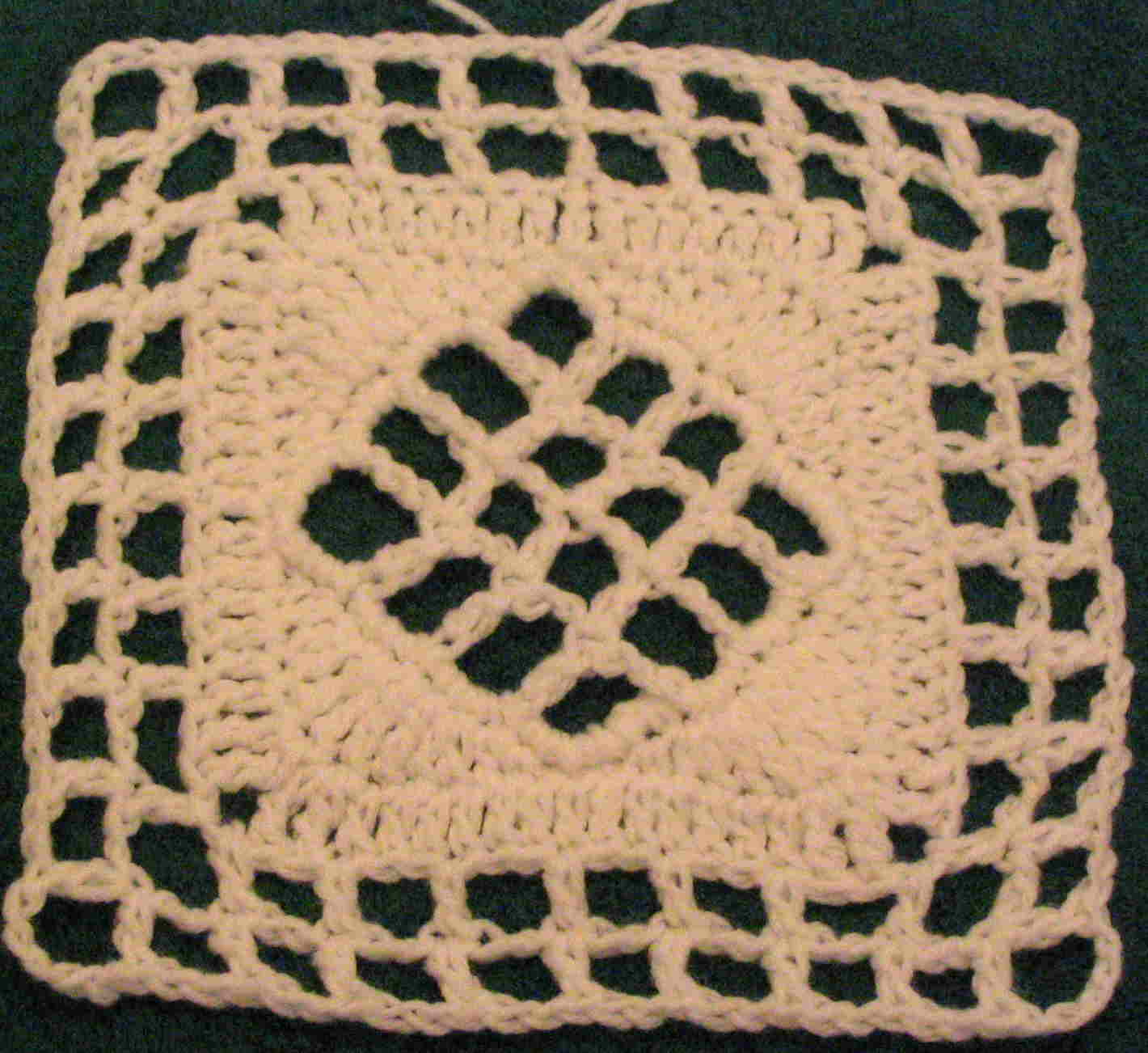 Chris Simon's Windowpane pattern - 12 inch crochet square