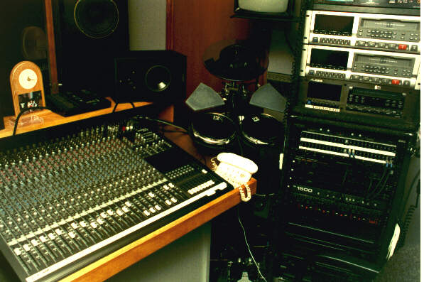 Charlie Adams Biography