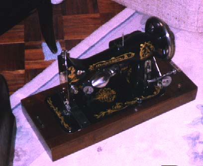 Antique Sewing Machine Resource - Domestic Sewing Machines