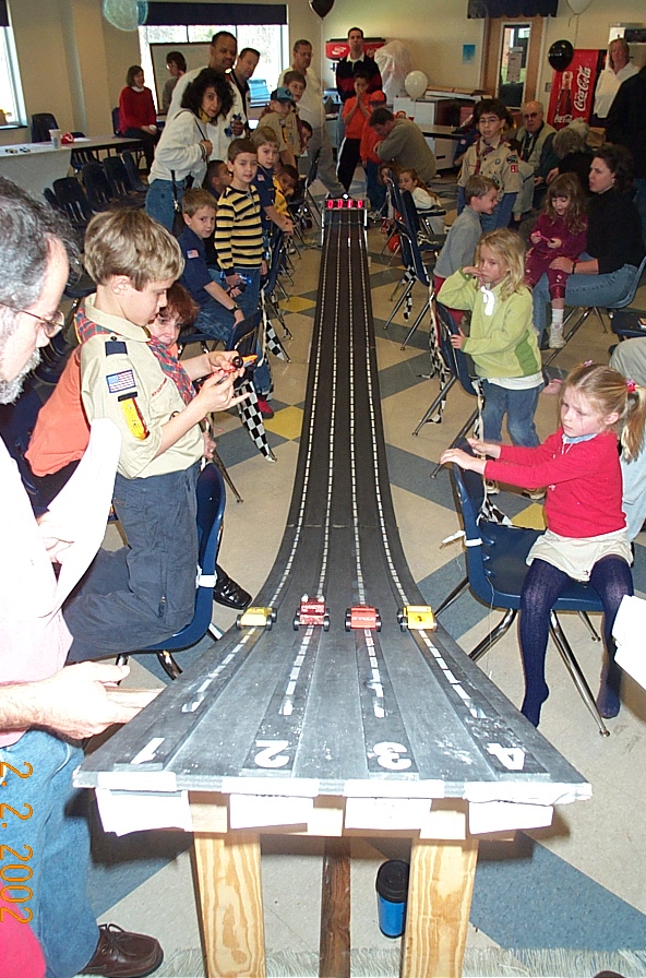 Exciting Pinewood Derby Tracks Photos