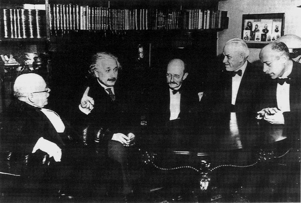 Einstein's Middle Years