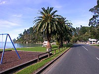 Welcome To Lainghol, Online