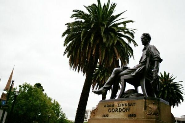 Hosted by www.Geocities.ws