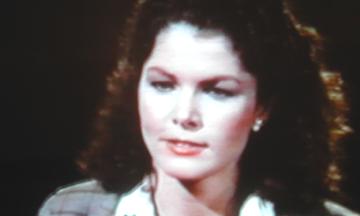 Stephanie Blackmore's Instagram, Twitter & Facebook on IDCrawl