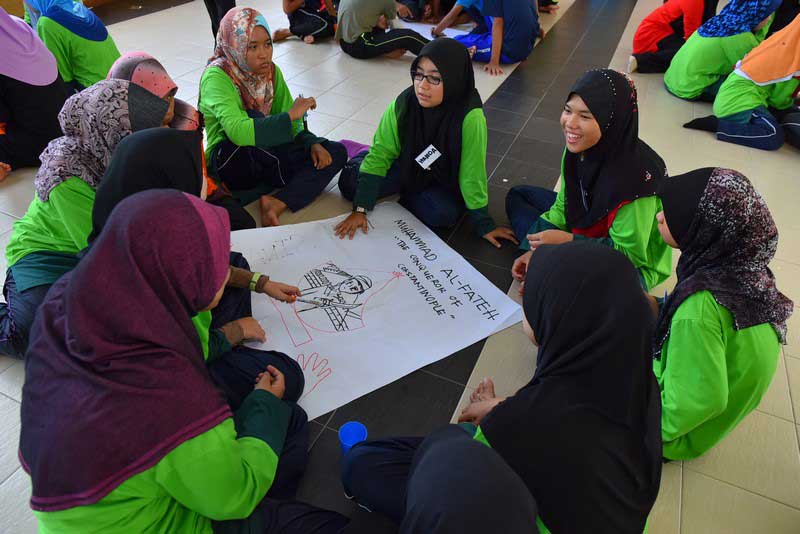 DARUL AITAM: who we are