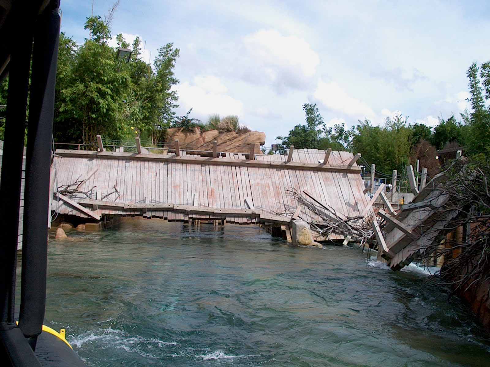 Safari ride becomes water ride. The out of control rhino rally land ...
