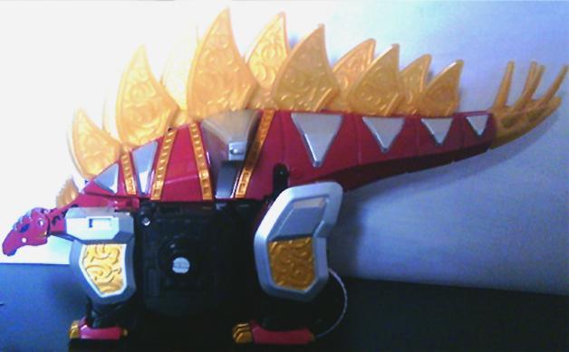 dino_thunder_dx_dino_stegazord_2
