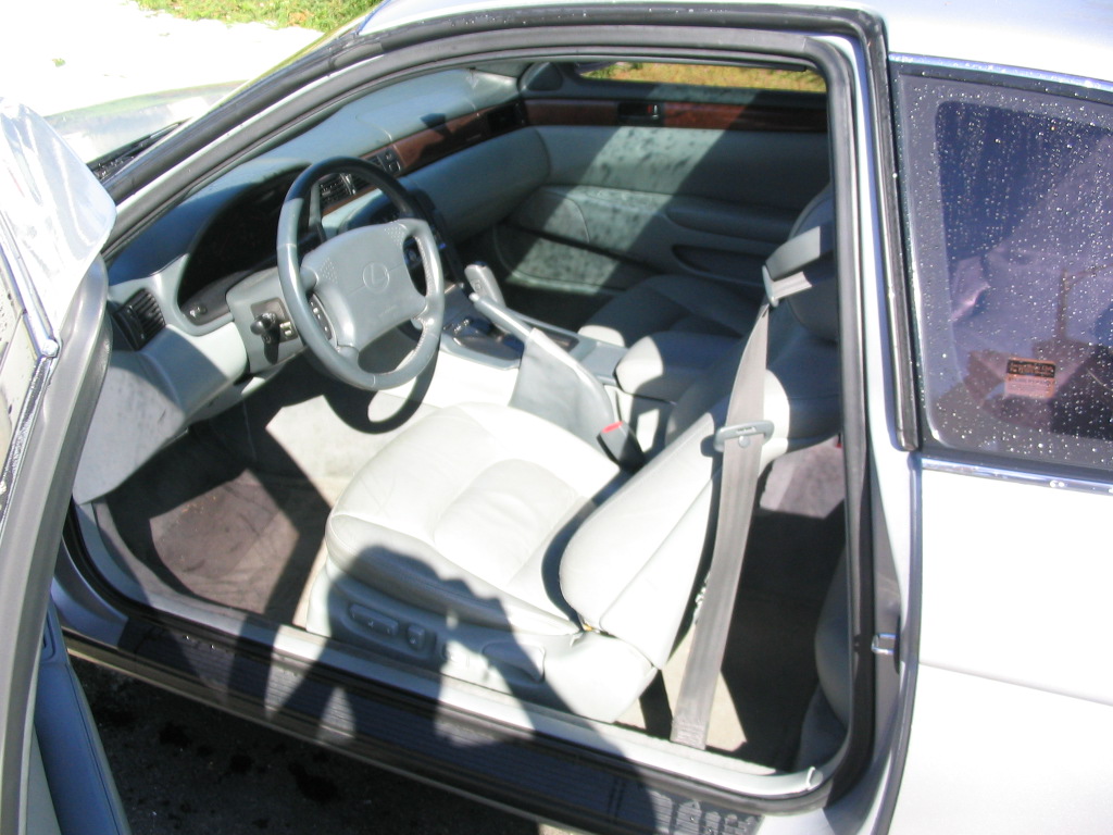 Silver 1995 Lexus SC400