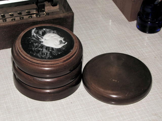 Screwhead Polishing Lathe