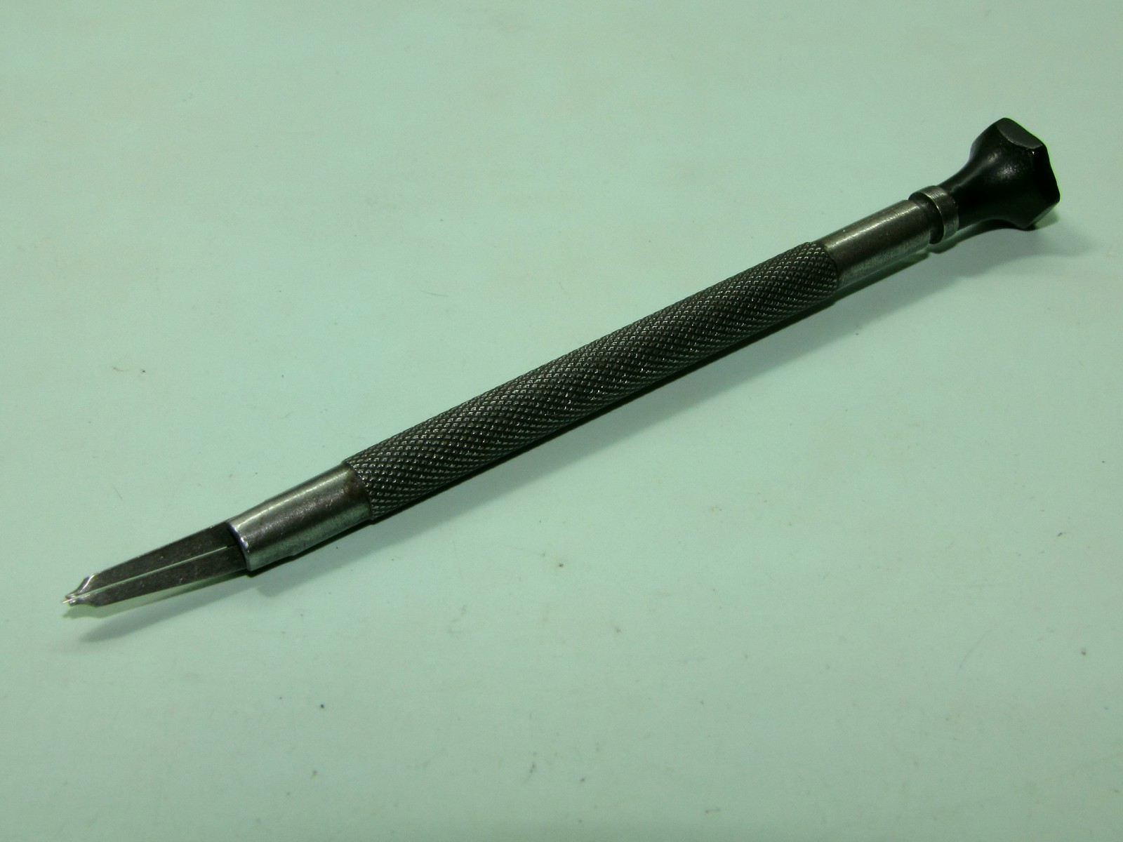 Jewelling and Jewelling Tools