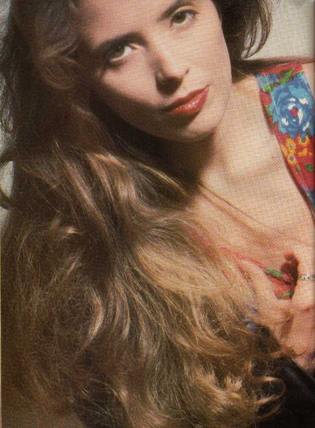 the Fiona Flanagan page - Photos