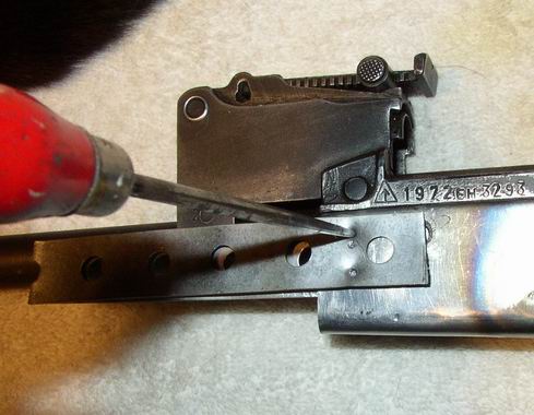 Holefinder