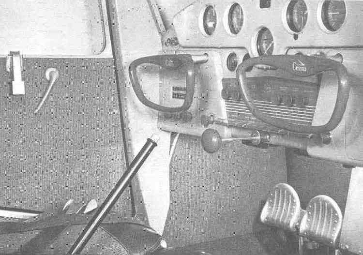 1946 Cessna 140 Panel