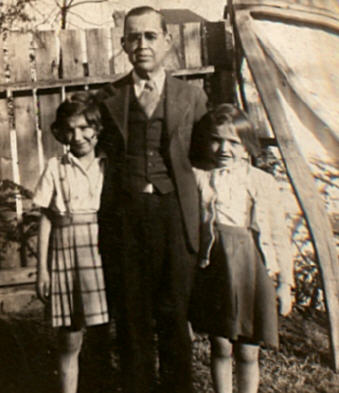 J A Causey and daughters