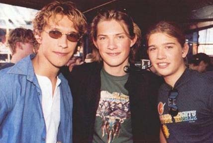 HANSON A DAY: March 2001