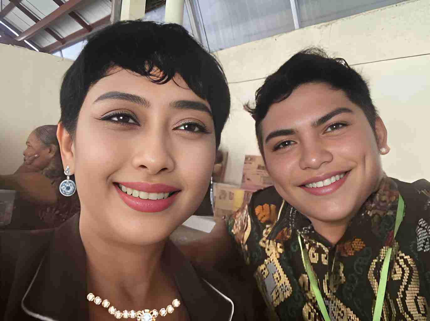 Haris & Any Channel /Kisah Cinta antara Any indrijani dan MUHAMAD ABDUL ...