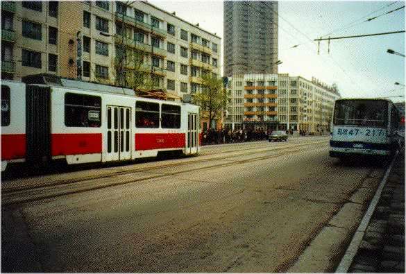 Korea Transport in Pyongyang 朝鮮平壤交通指南