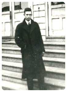 HMCS Athabaskan - Frank Roach's Untold Story