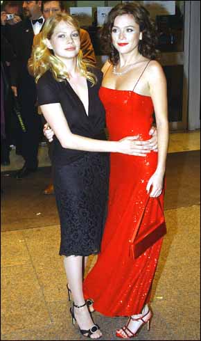 mama i'm stange - michelle williams