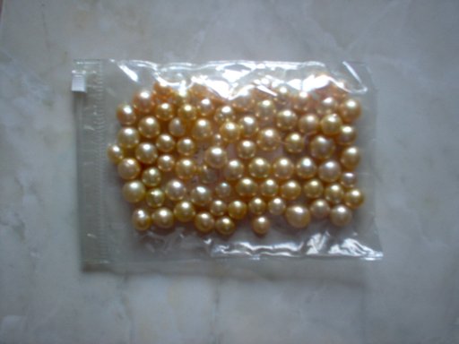 Cultured Golden south sea pearls Lombok Indonesia