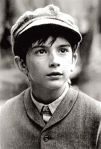 Luke Edwards Newsies