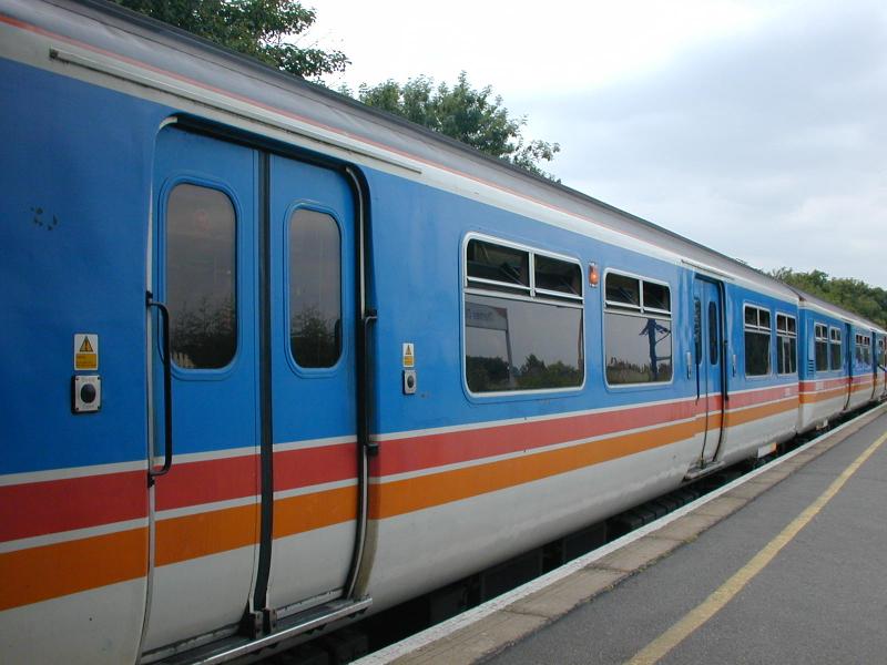 Unusual 'doorstops' on Mk3 EMU doors? | RailUK Forums