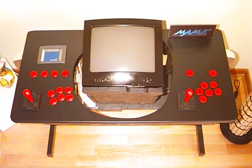 Jarabeck´s Rotating Cocktail Cabinet for MAME
