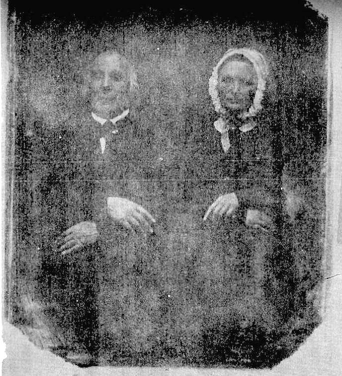 Pictures of Jeriel and Sarah Root