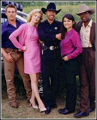 Nia Peeples in "Walker Texas Ranger" - 1999-2001