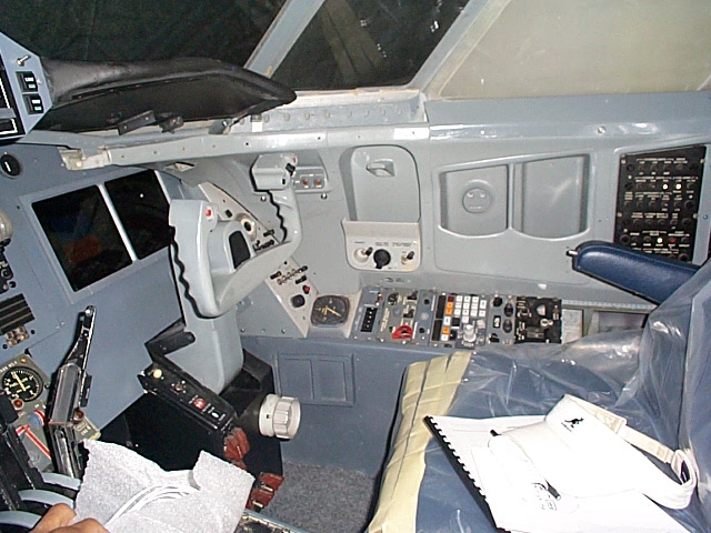 Cockpit Lockheed Jetstar Jet Commander (1121) Or Lockheed Jetstar I,