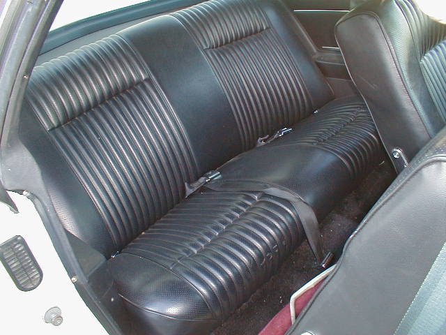 wrecked 75 Cutlass Salon