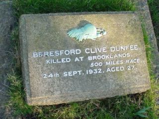 Memorial to Clive Dunfee