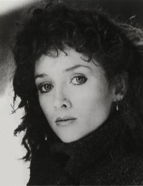 Page 9 of the Kim Thomson Gallery