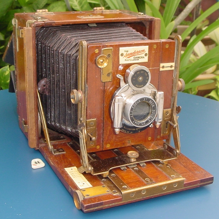 Sanderson Tropical Field Plate Camera - Lim's Camera Collection