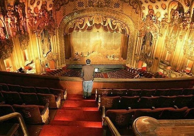 Los Angeles Movie Palaces