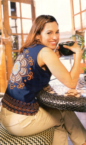 The Amy Jo Johnson Galaxy - Picture Gallery