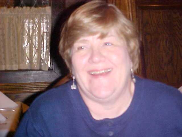 Sandra Mullins's Instagram, Twitter & Facebook on IDCrawl