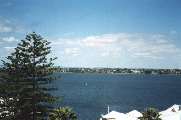 Perth_Pg02d_Bell_Tower_Swan_view