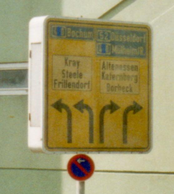 Pictures of road signs by Marcel Monterie: Germany