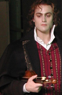 QUEEN OF THE DAMMMED PAGE