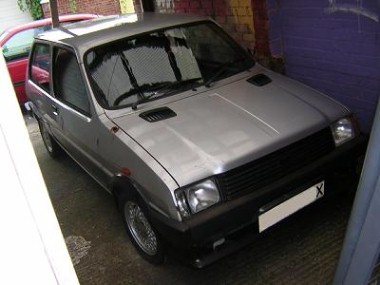 The Silver MK1 MG Metro 1300