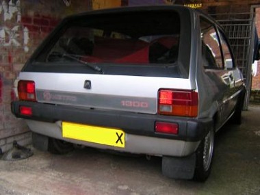 The Silver MK1 MG Metro 1300