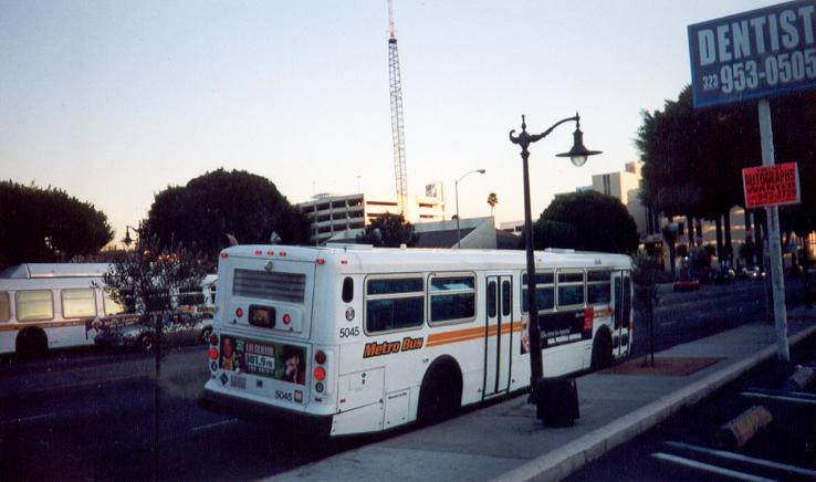 1999 New Flyer C40HF